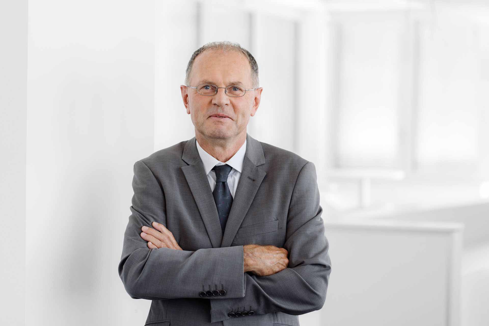 Carsten Bolm ‘Without industry contacts, it's impossible to work in my ...